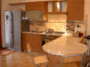 8 Quick Ways to Clean Your Kitchen Platform